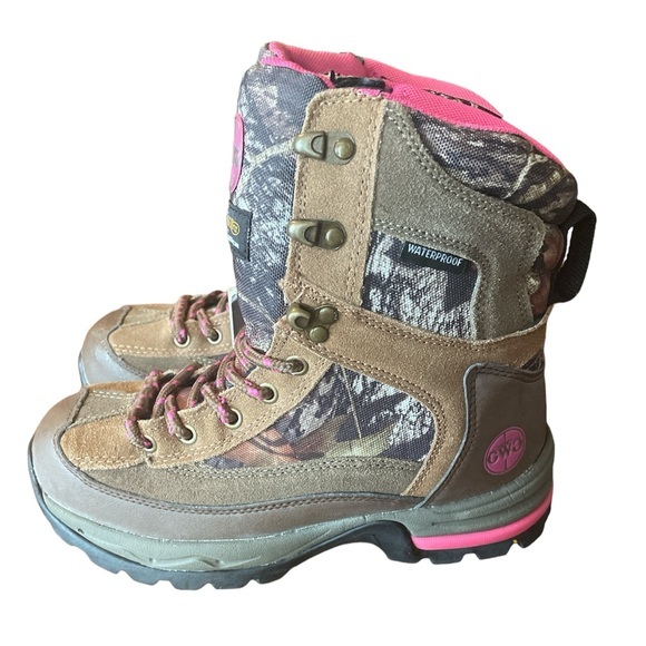 Pro Line | Shoes | Nwt Pro Line Waterproof Girls With Guns Camouflage ...